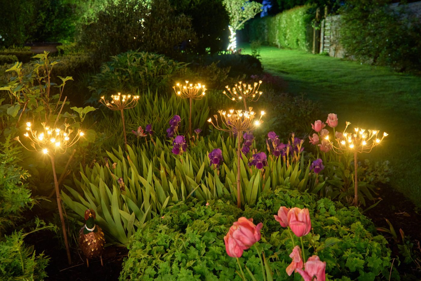 Sparkle For Outdoor Lighting - Women Talking Online Magazine